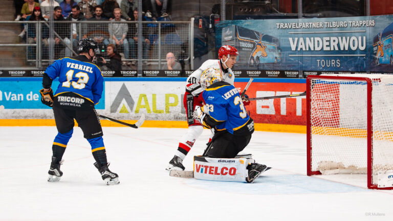 Tilburg Trappers verslaat aartsrivaal Hannover Scorpions - Face-Off
